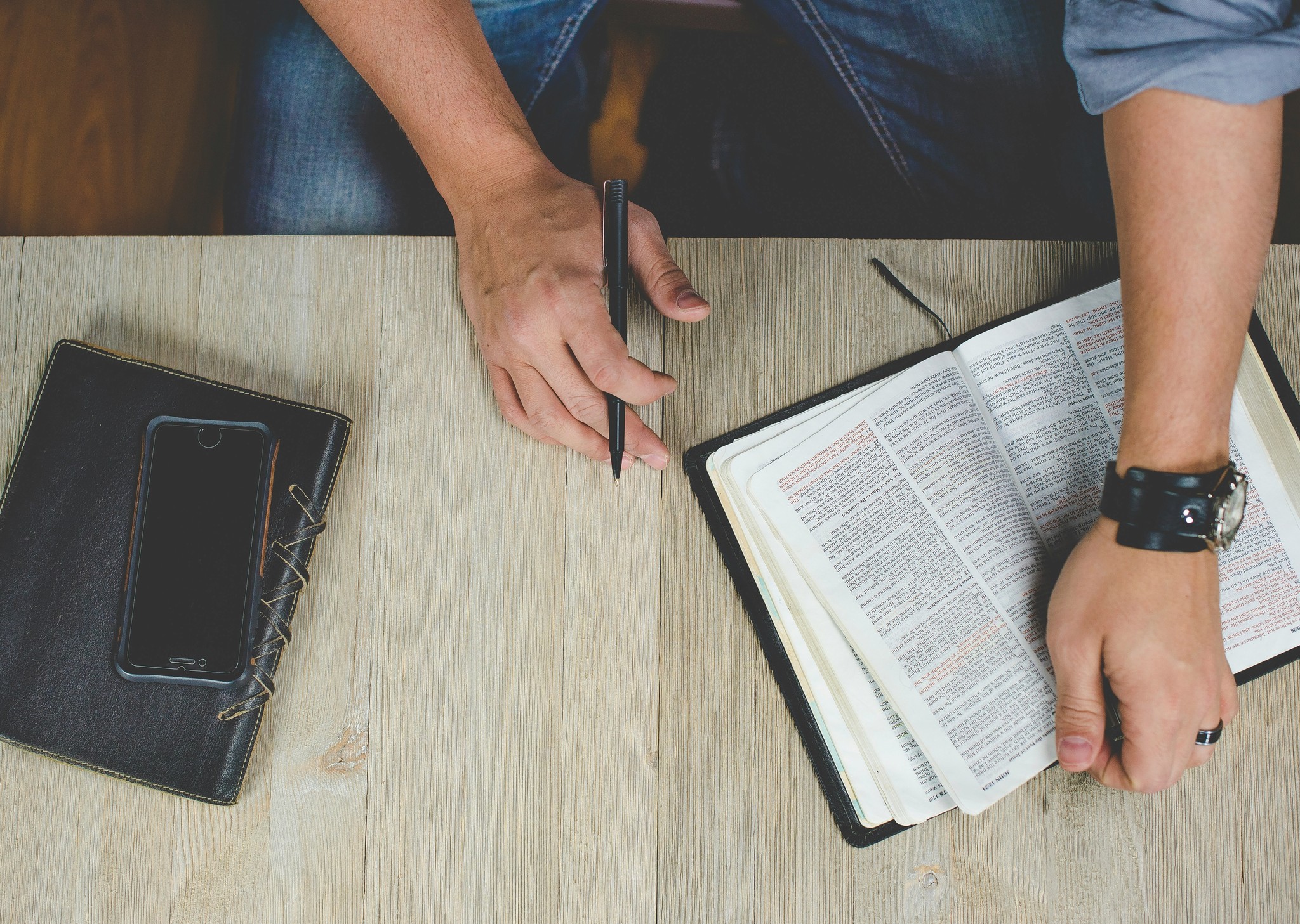 10 Ways On How To Find Sources For A Research Paper | JotBot AI