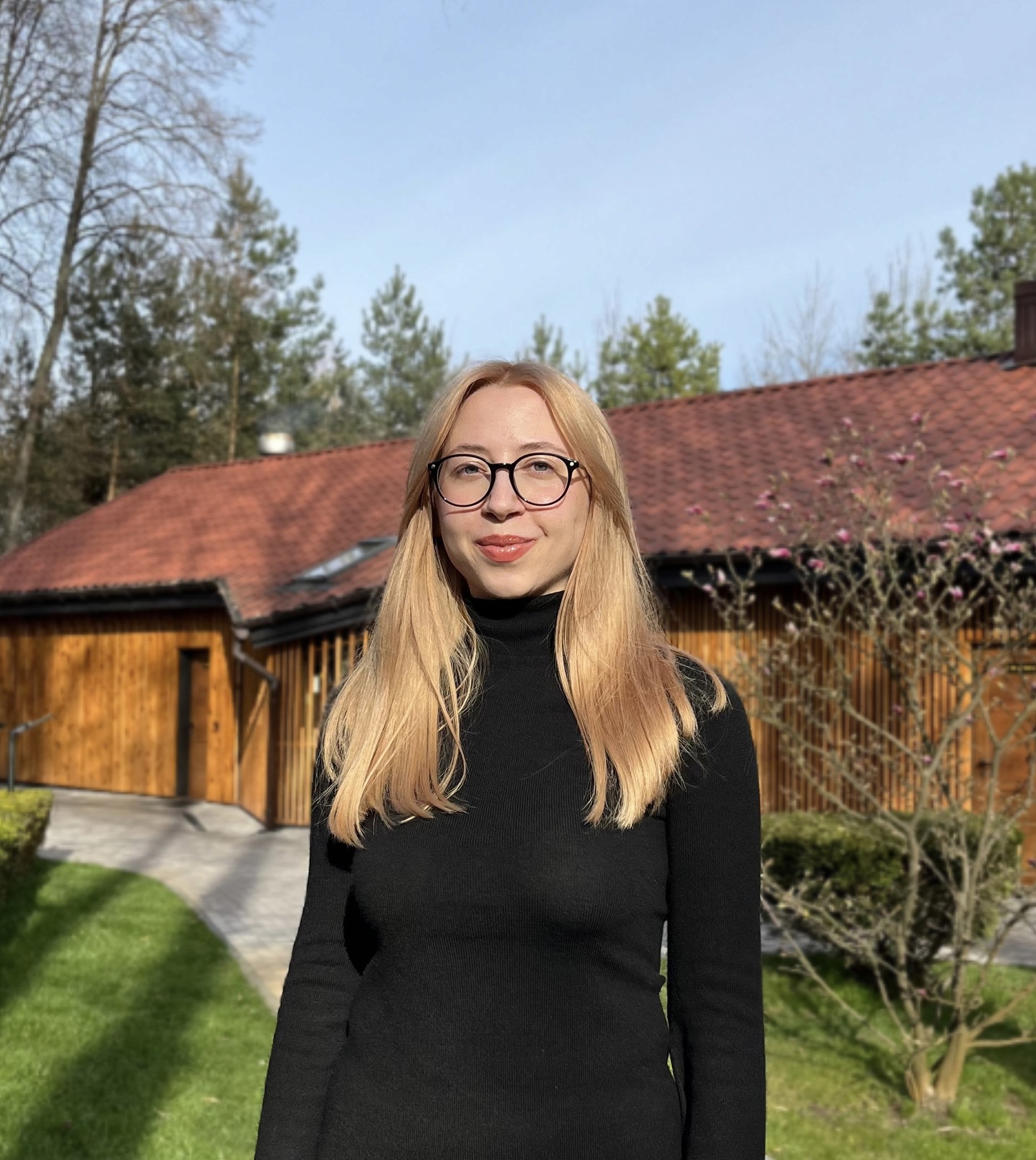 Generative AI vs Machine Learning: Key Differences - Easyflow