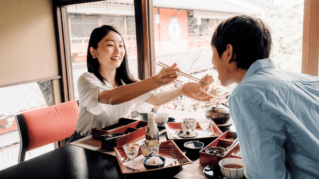 Good First Date Locations: Ideas and Suggestions for Activities - Spark ...