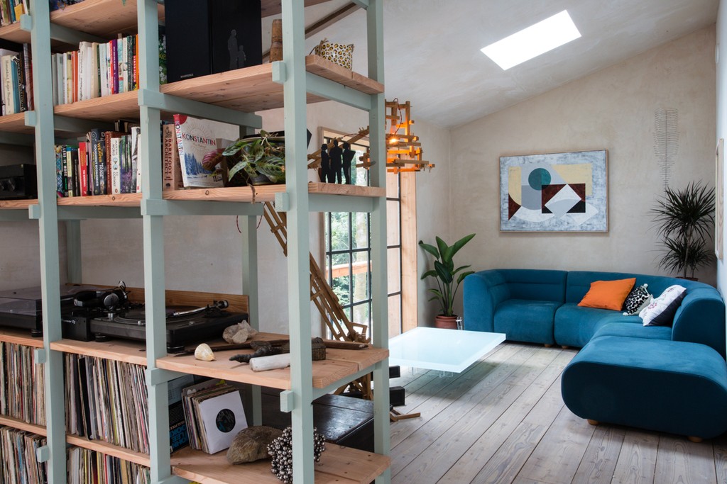 Pembrokeshire Grand Designs Off-Grid Cabin | Marcus & Abi Beck ...