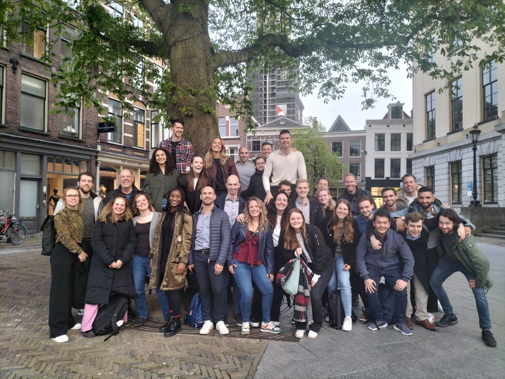 Wie zijn wij - MvR Digital Workforce Experts in RPA en AI