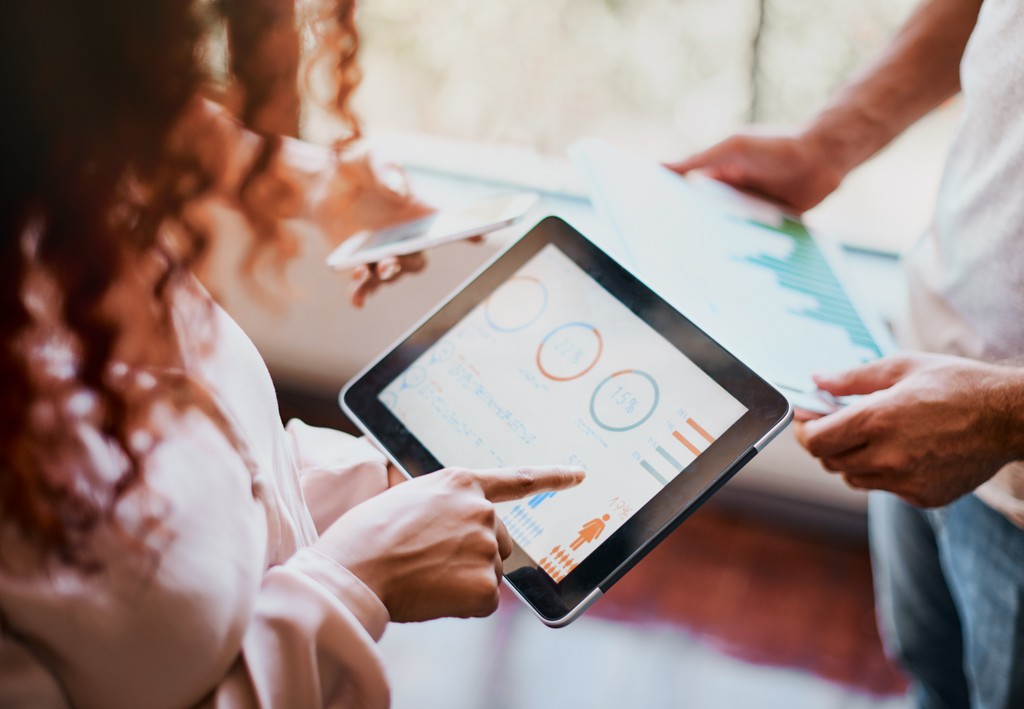 Examples of a good work ethic in employees [+ tips to cultivate it] | Bryq