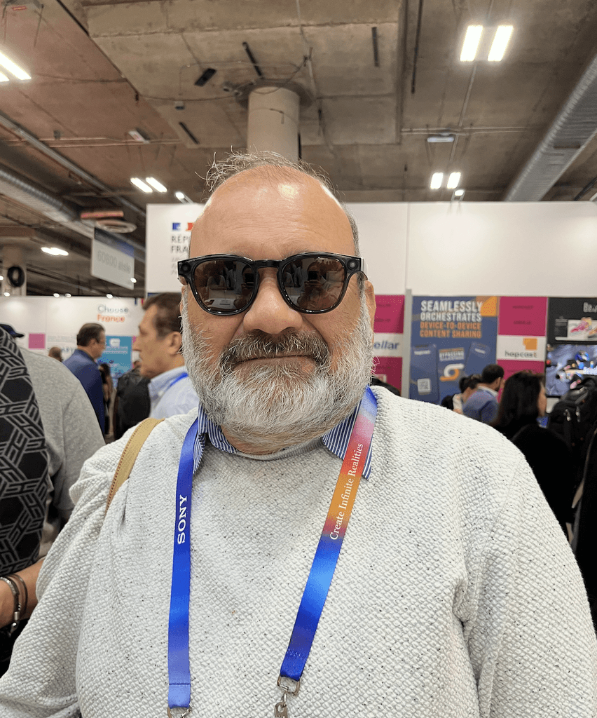 Looktech AI Glasses