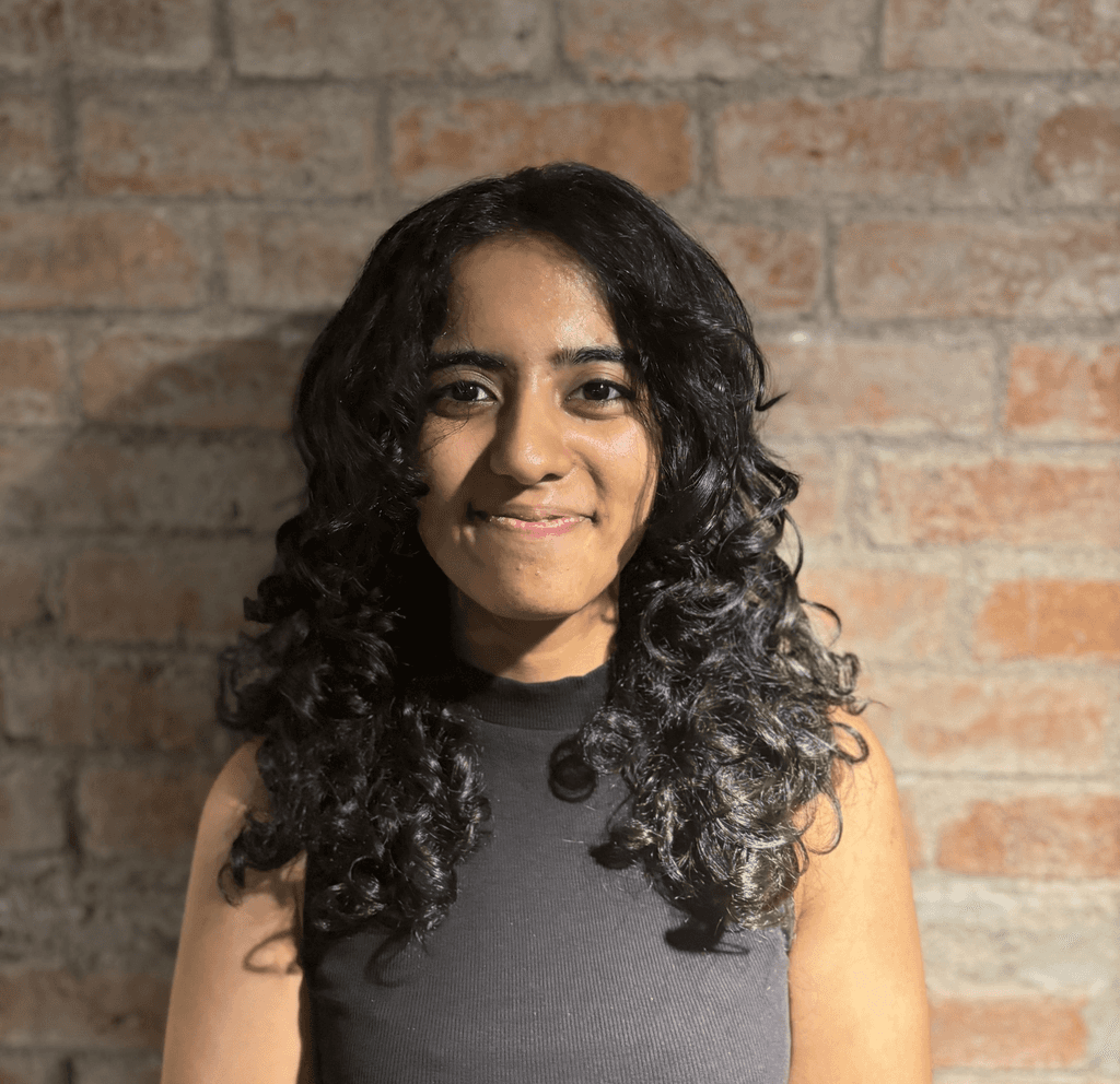 About - Apollo Finvest