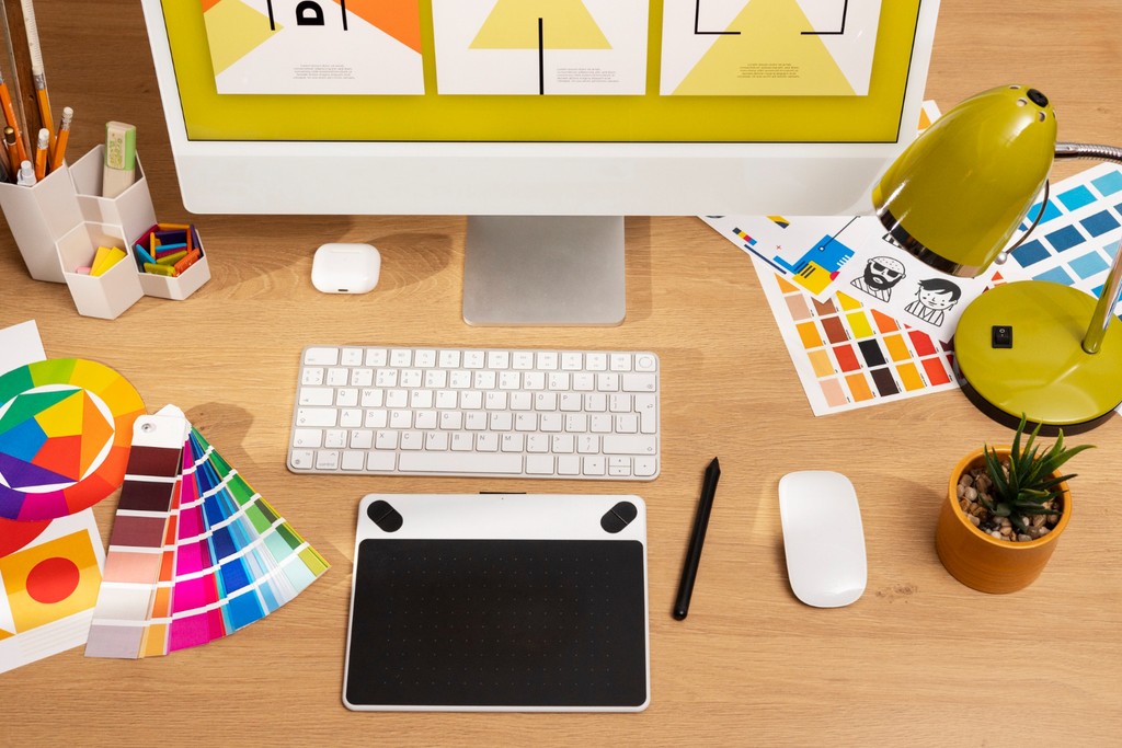 Microsite vs Website: Key Differences, Benefits & Use Cases - Grooic
