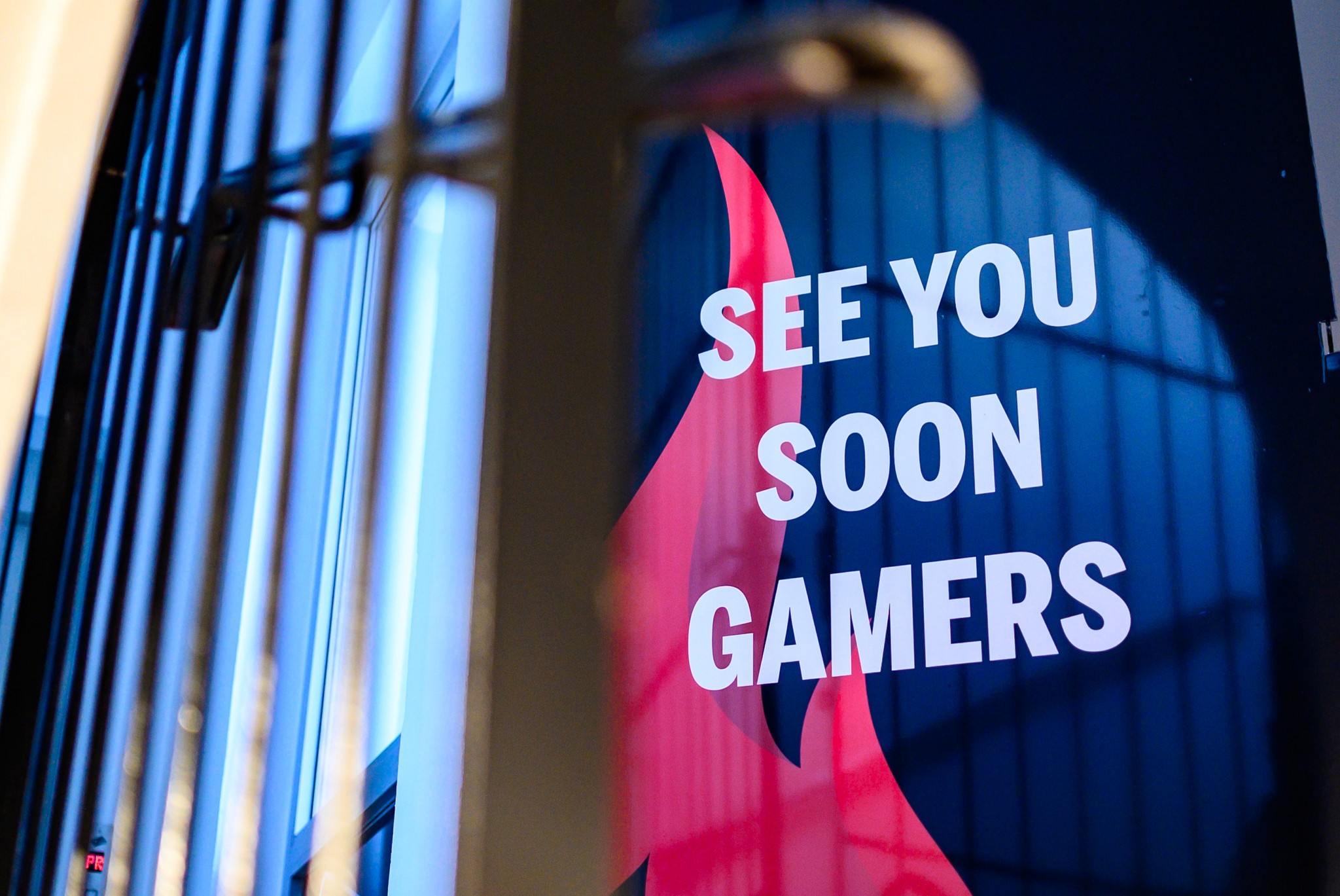 Friendly Fire - Gaming Cafe Franchise