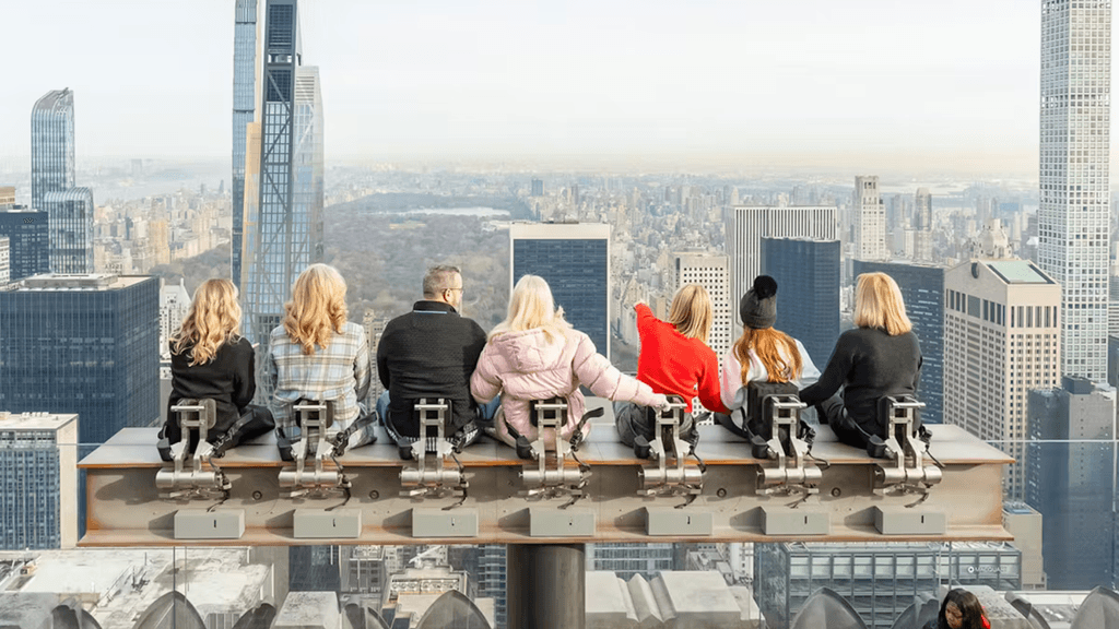 Tiket VIP Top of the Rock – Beam & Skylift