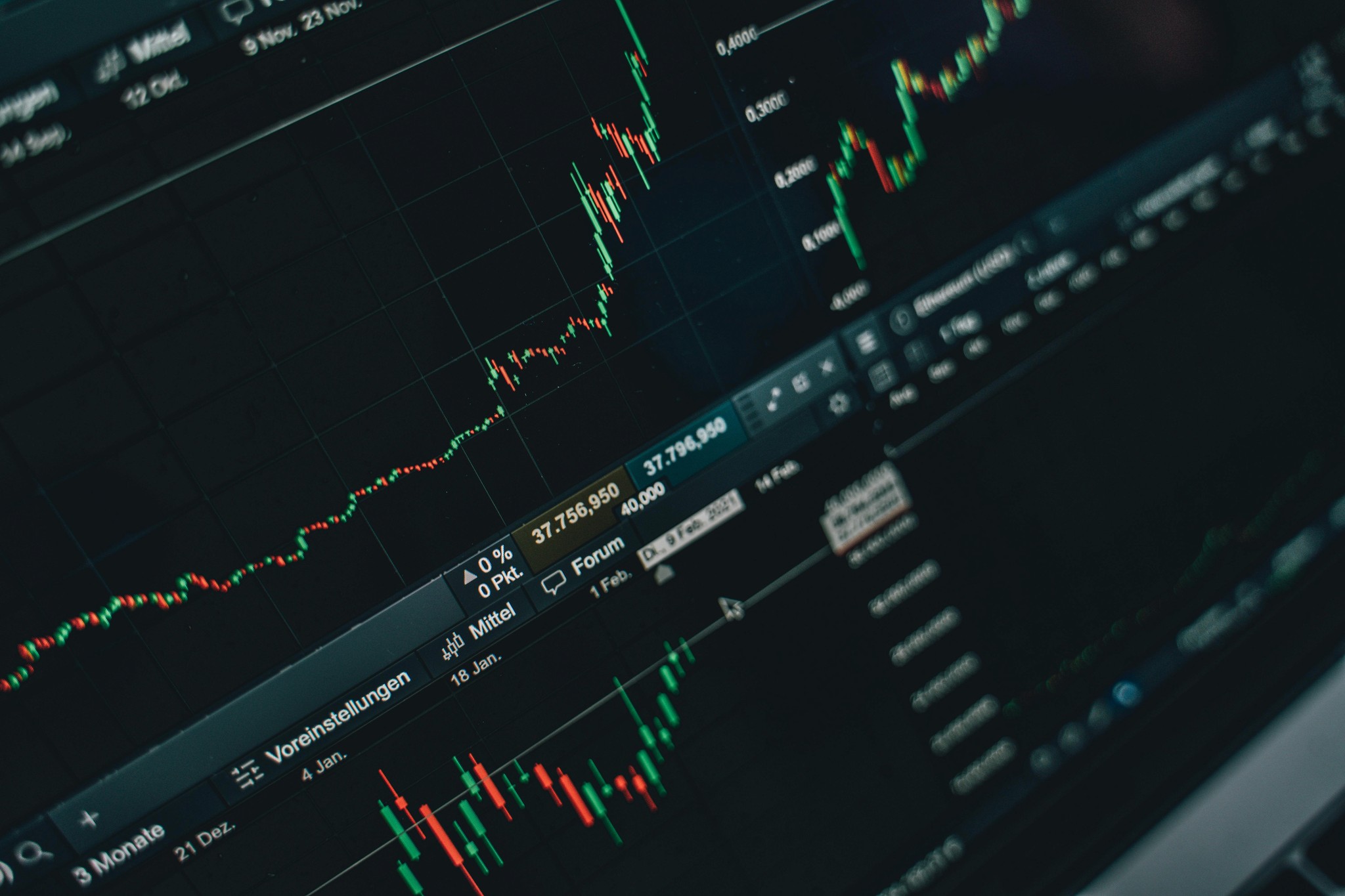 AI Supremacy And Cloud Alliances: How The Big Tech Model Race Is ...