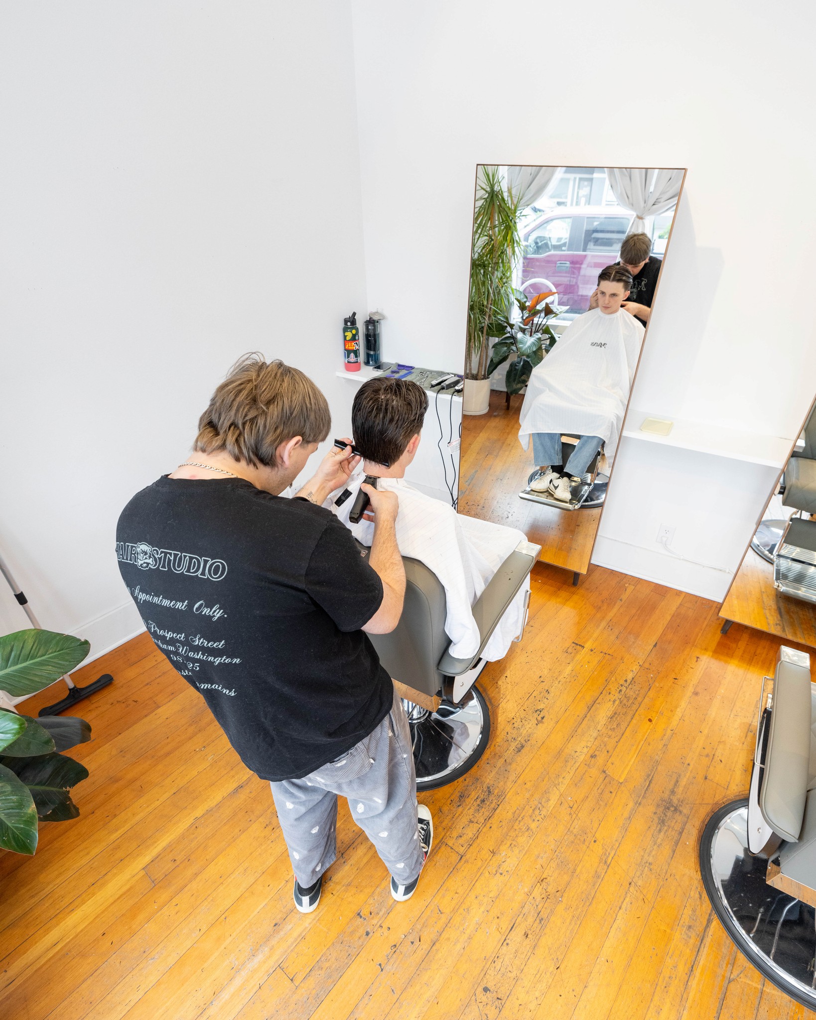 Mains Hair Studio