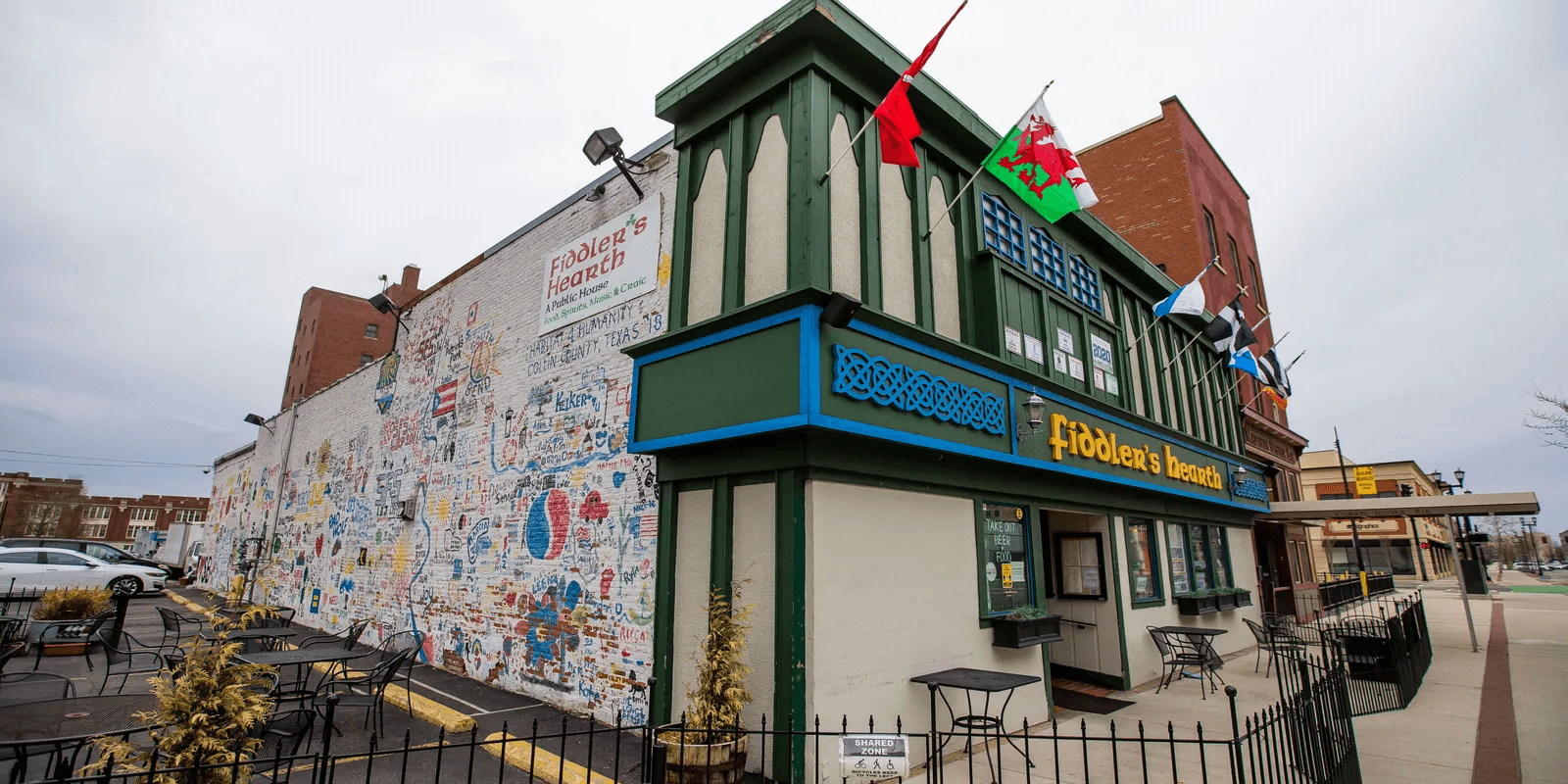 Best Irish Pub in South Bend: Fiddler's Hearth Public House Guide - Get ...