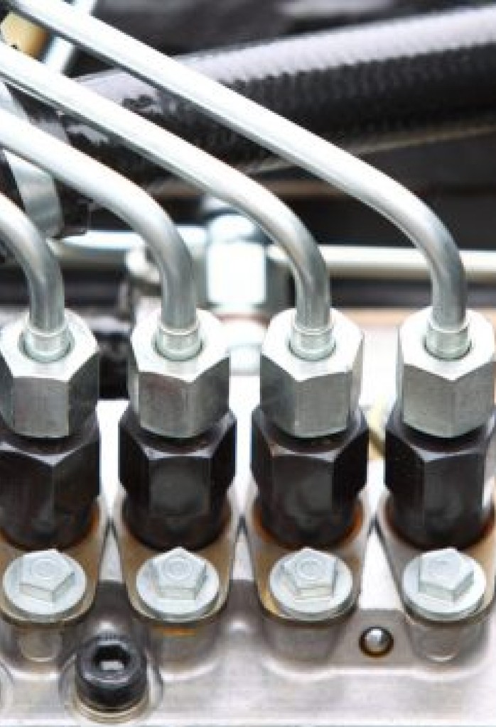 Marine Engine Repairs & Overhaul | Ship Repair Companies in Dubai