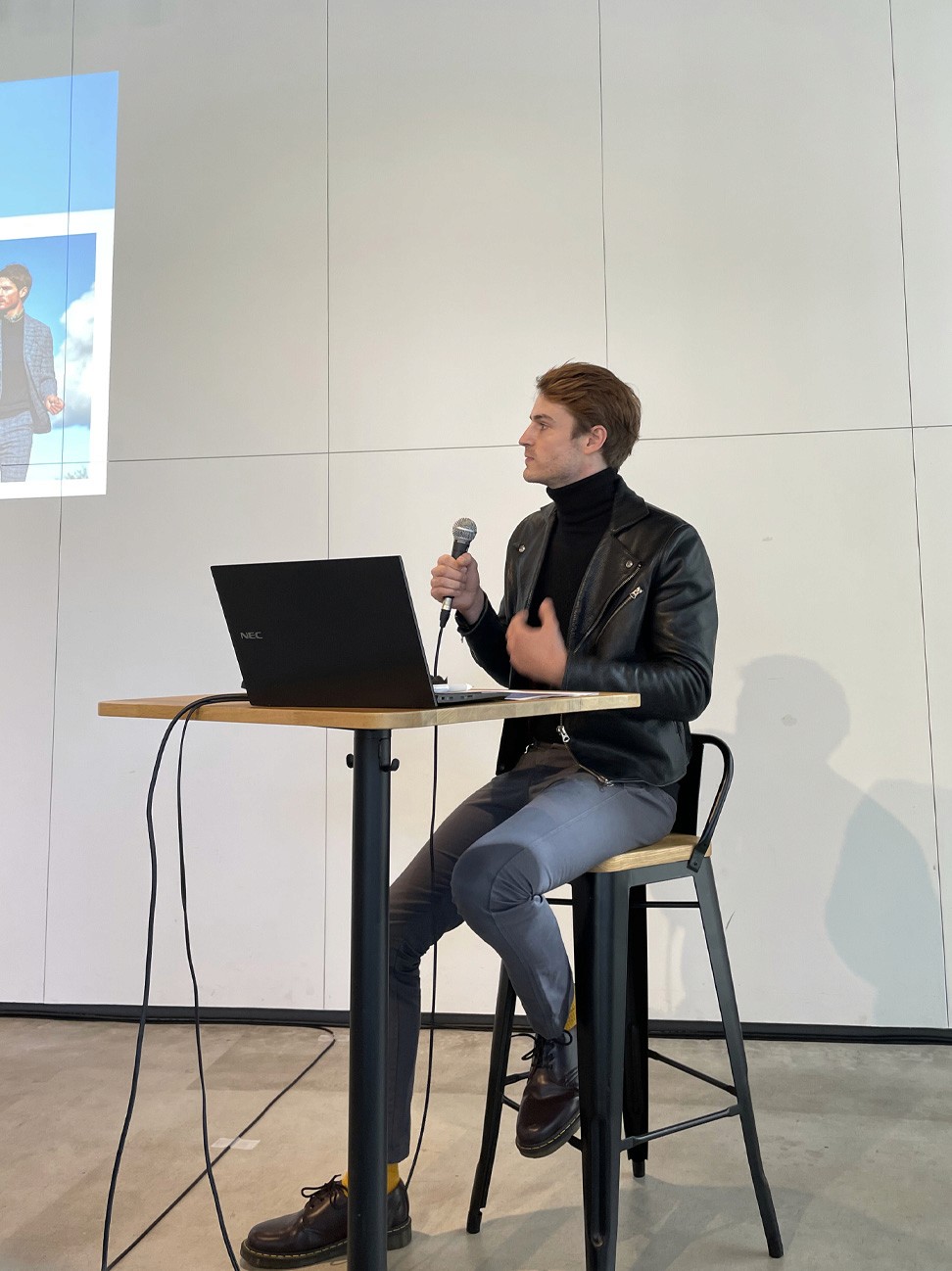 Anton in Japan (Anton Wormann)