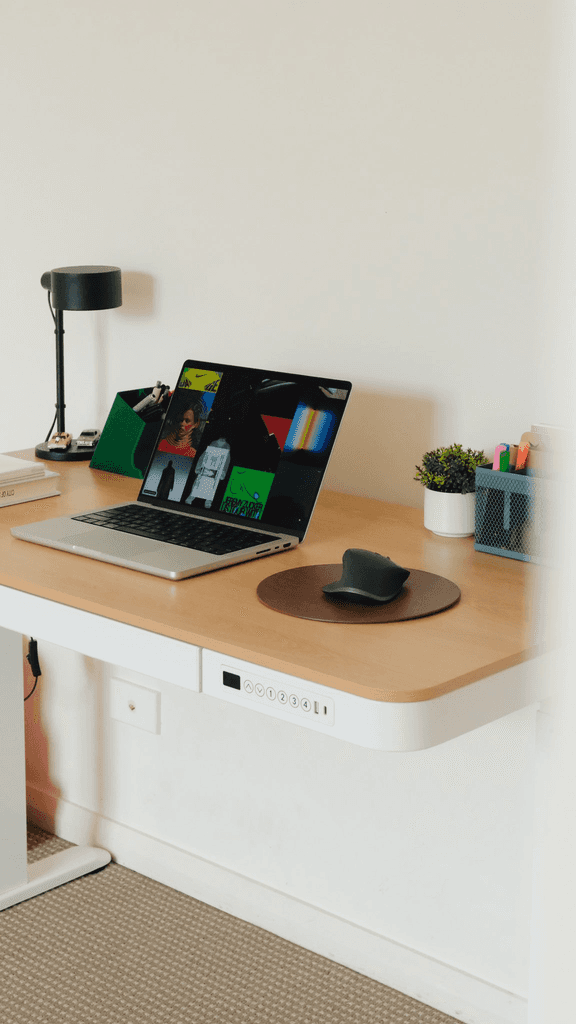 Dead Simple Desks | Minimal desk setup inspiration