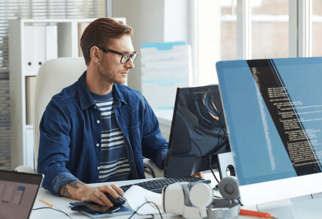 3 Ways to Remote Into PC from Mac Smoothly [6 Recommended Tools]