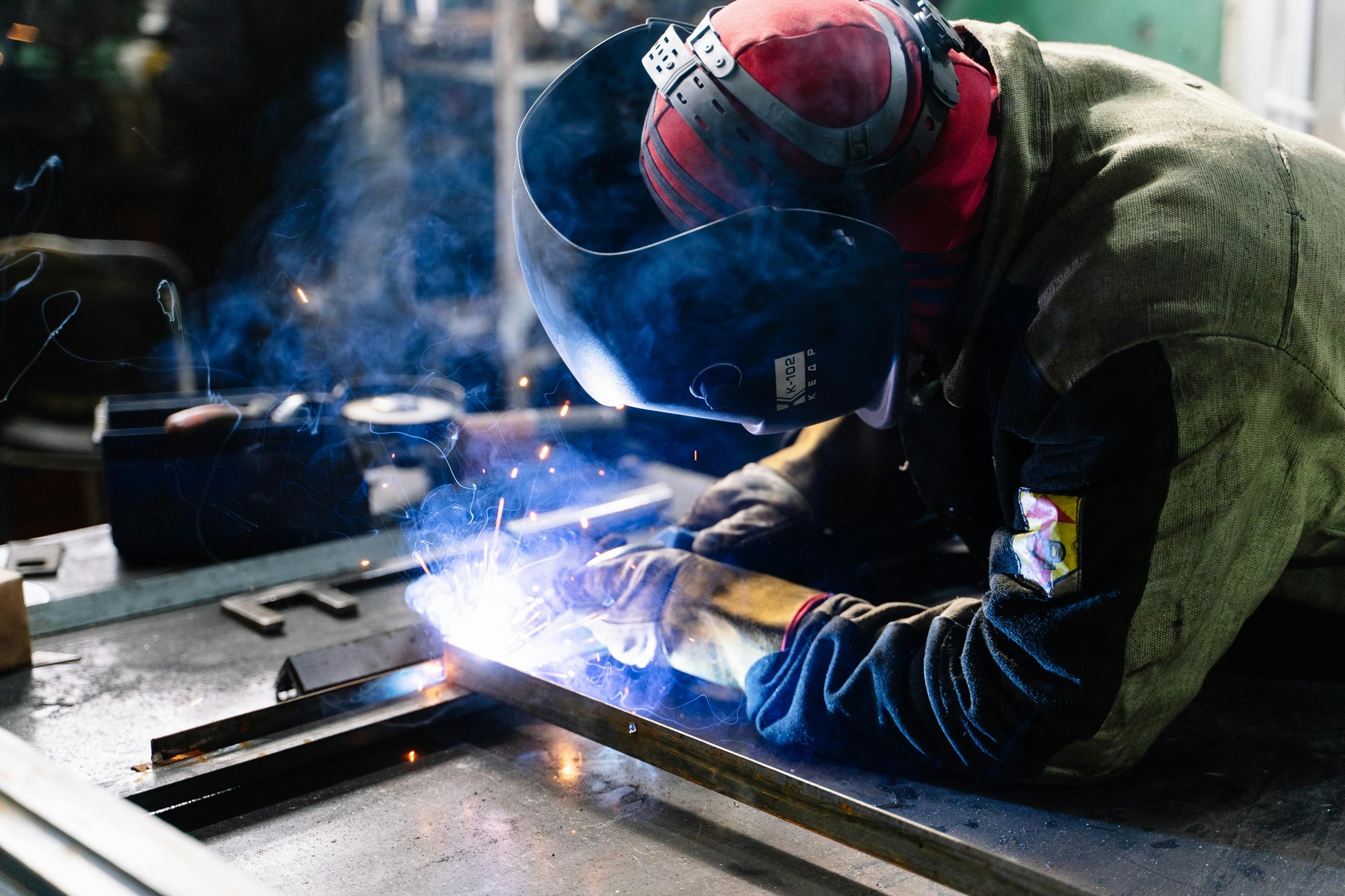 Identicom Sign Solutions - Manufacturing