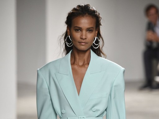 25+ Best Black Instagram Models to Look For in 2024