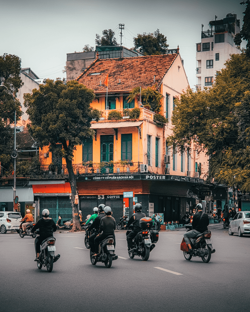 Louis Nguyen - Designer & Creator