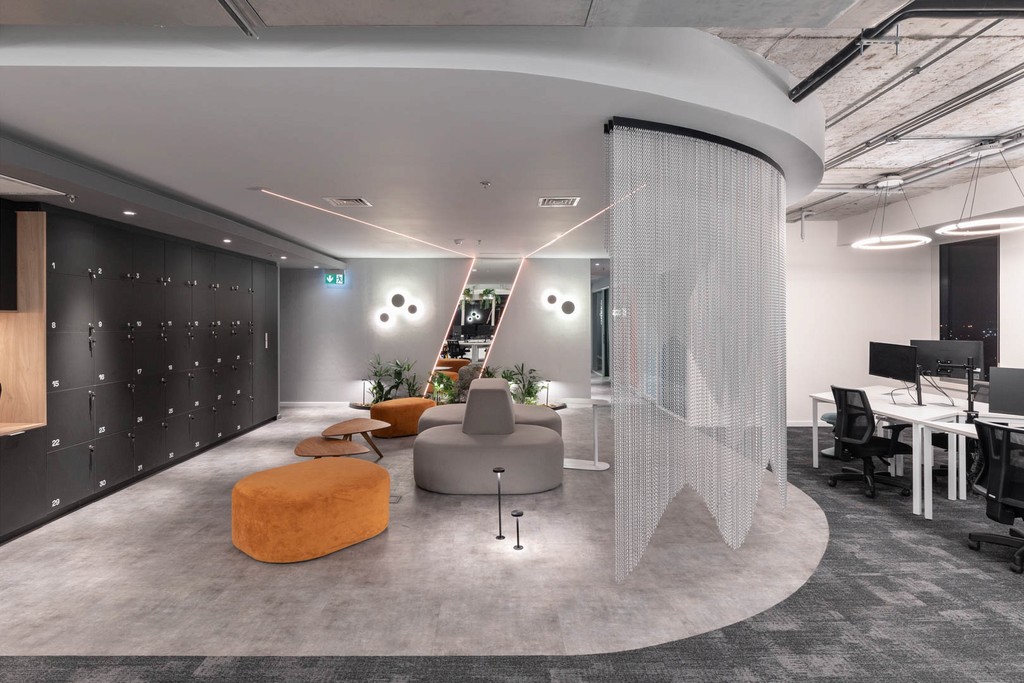 Meet our Team and Culture - /slantis