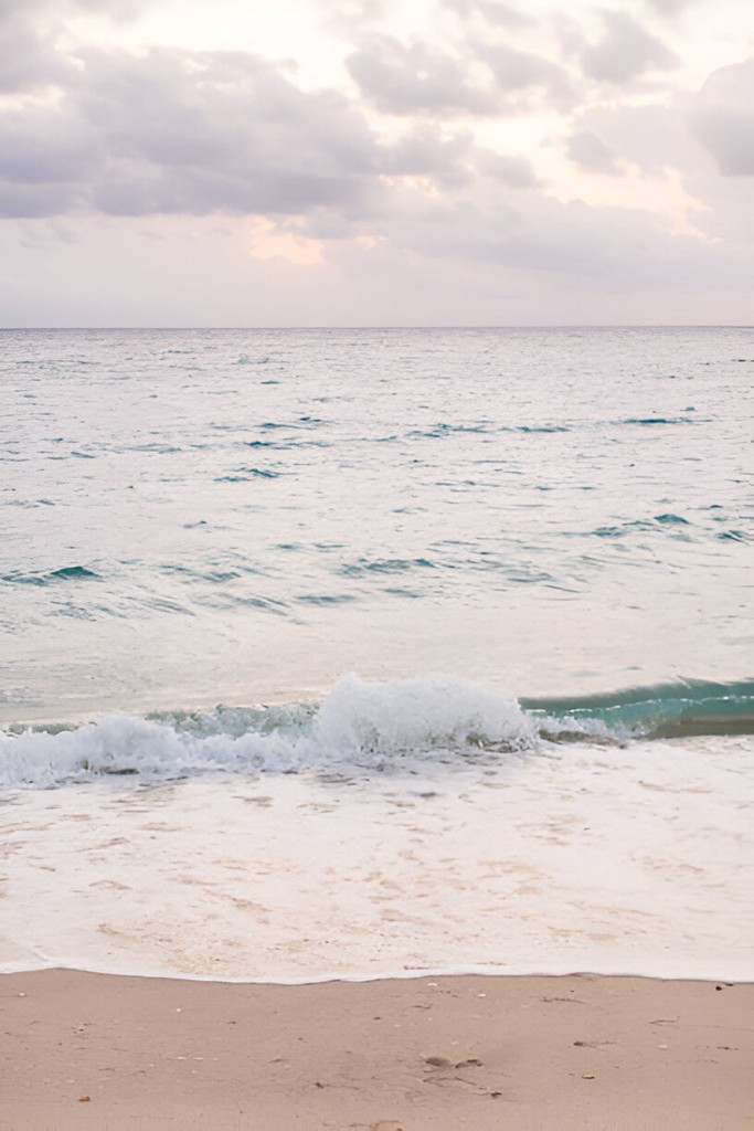 That Dubai Girl - Home