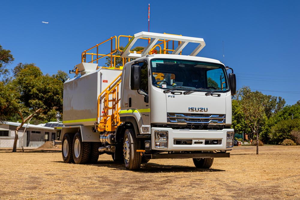 ISUZU Water Cart 14000L FVZ 260-300 for Sale in Perth & Australia-Wide ...