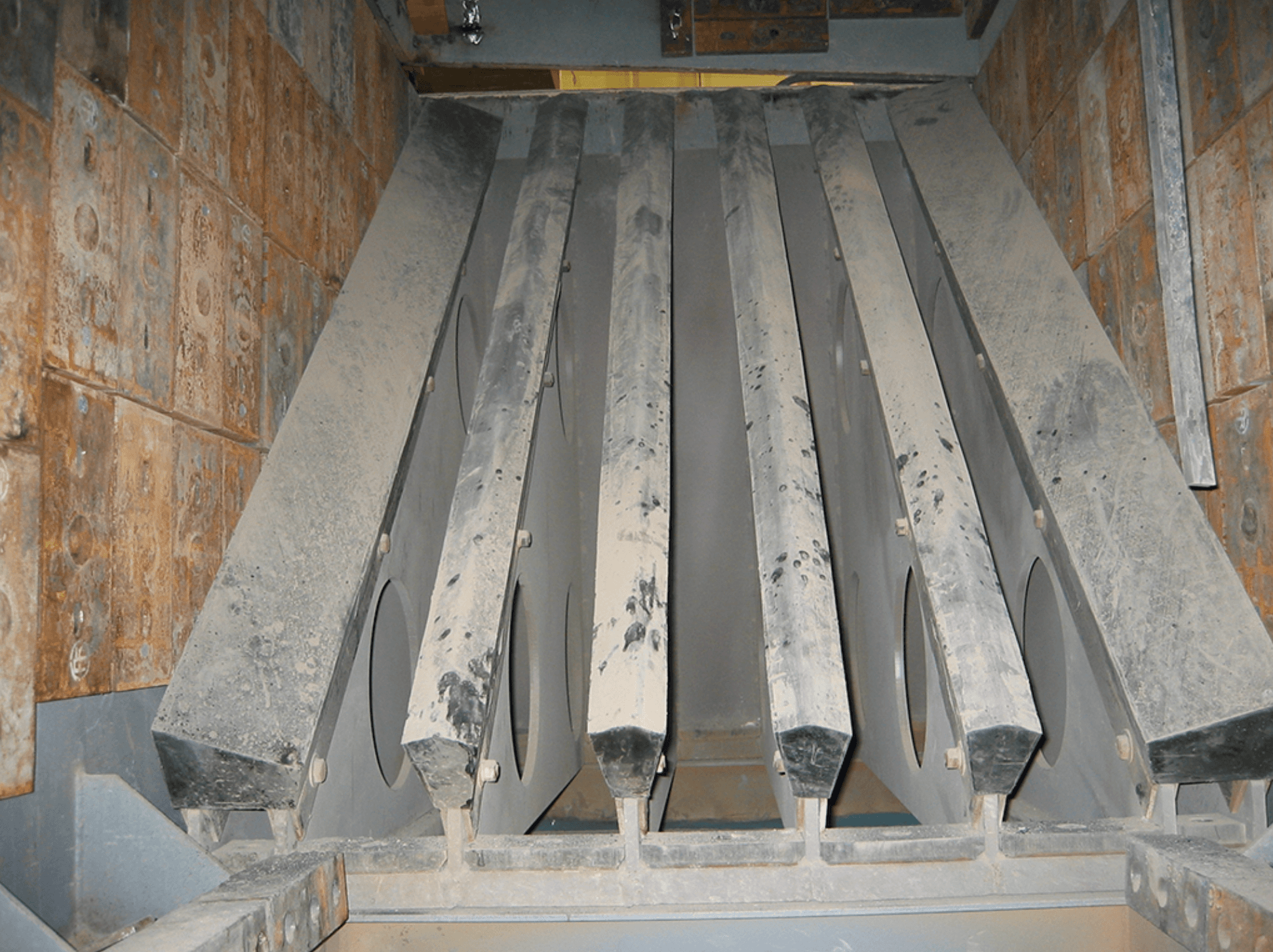 Scalping & Grizzly Decks | Corrosion Engineering
