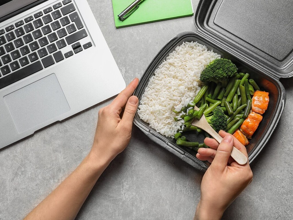 Why Do People Meal Prep? Benefits for Health, Time & Stress