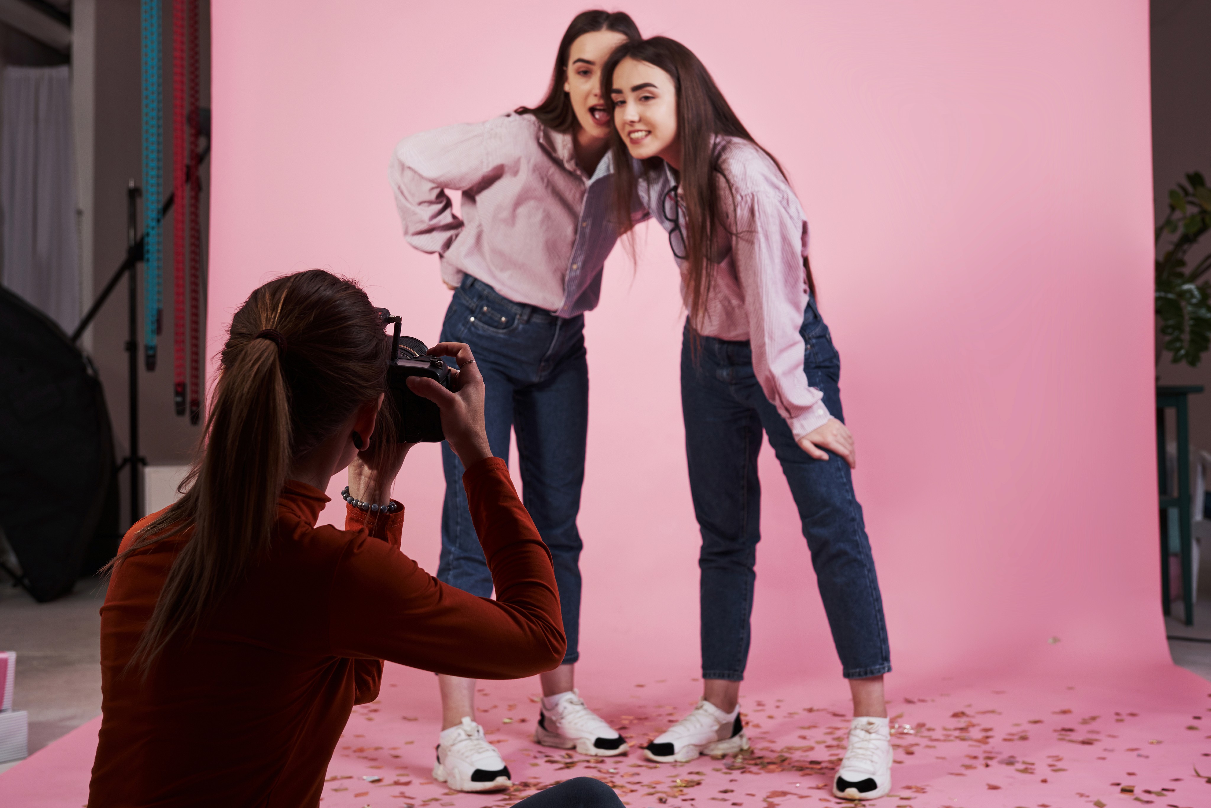 How Much to Pay Influencers in 2025: Full Pricing Guide