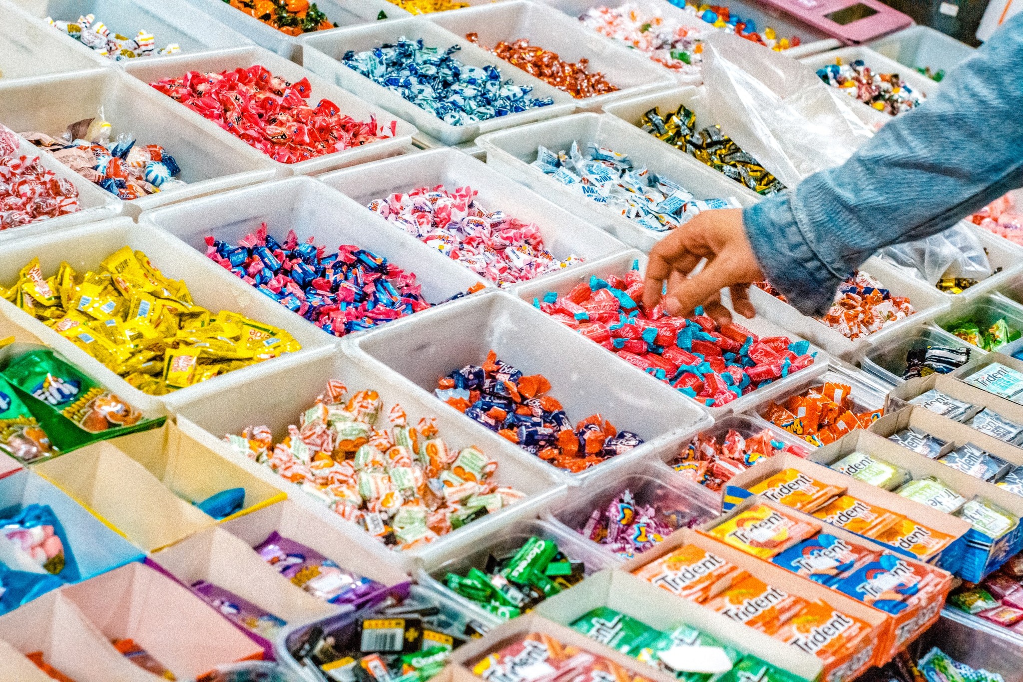 Indulge Your Sweet Tooth With The 20 Best Candies of All Time