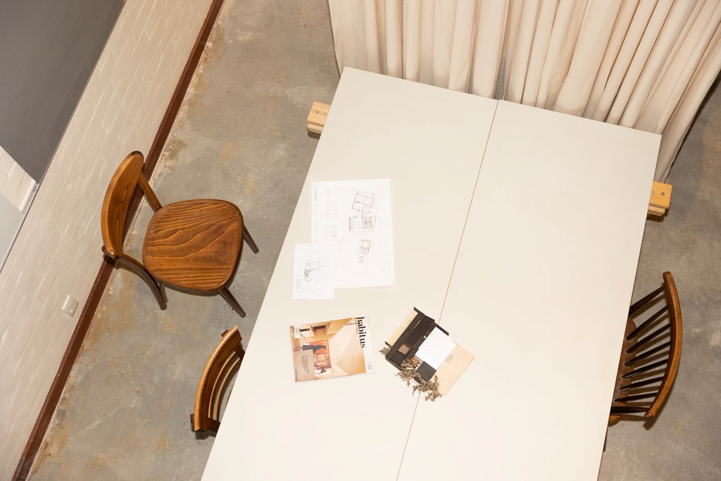 STUDIO